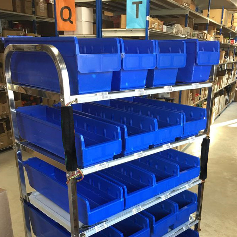 Chariot multicommandes équipé LED put-to-light